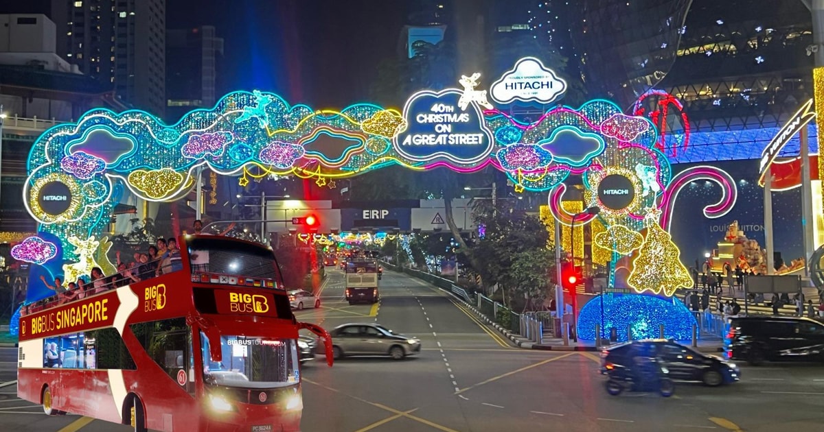 Big Bus Singapore Christmas Light-Up Tour by Open-Top Bus | GetYourGuide