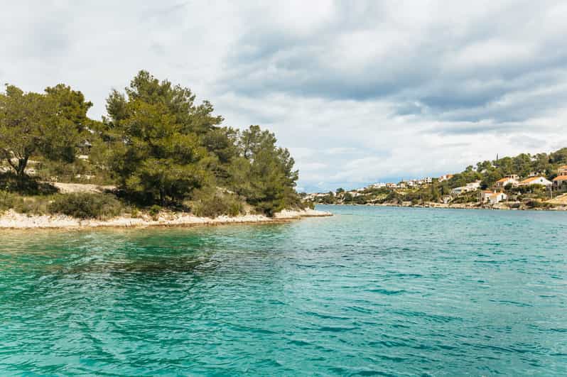 Split: Shipwreck and Blue Lagoon Private Beach Tour | GetYourGuide