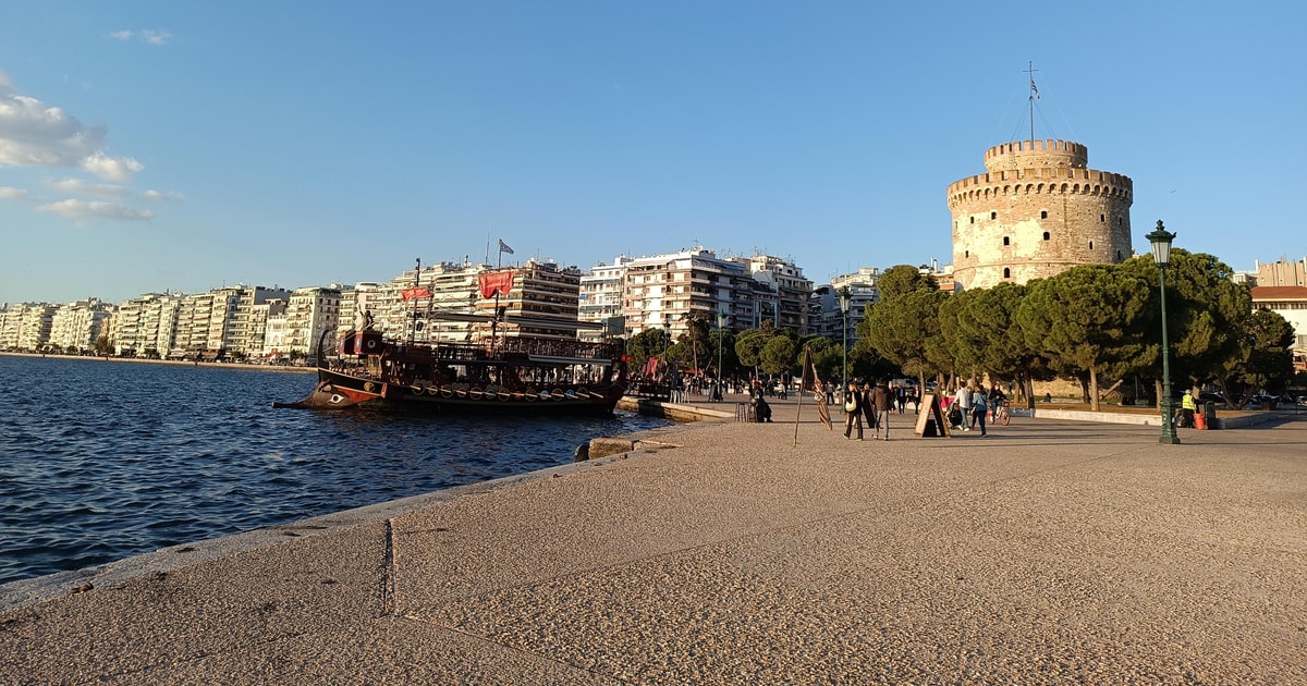 Salónica: Wellness ¡Tour a pie por el mar al atardecer! | GetYourGuide