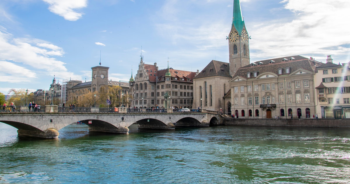 Zurich: Express Walk with a Local in 60 minutes | GetYourGuide