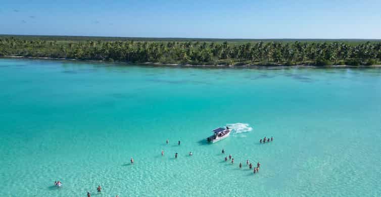Excursie la țărm cu Carnevial : Insula Saona | GetYourGuide