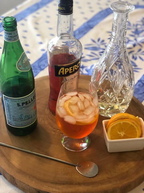 South Beach Miami Beach: Booze and Bites Tour | GetYourGuide