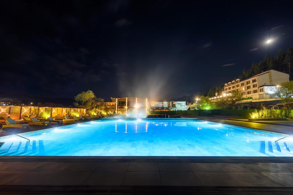 Bansko: Thermal pool relaxation | GetYourGuide