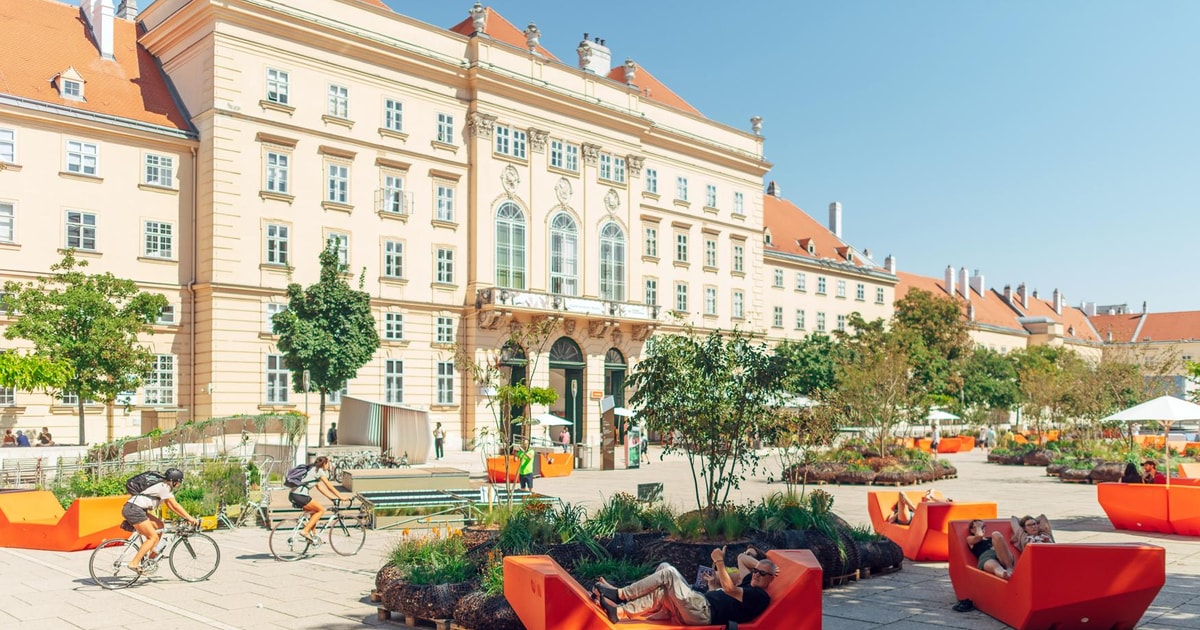 Wien: Rundgang durch das MuseumsQuartier mit Guide | GetYourGuide