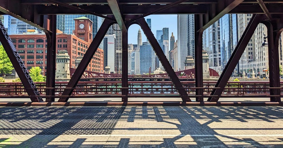 Chicago: Architecture and Engineering Marvels Walking Tour | GetYourGuide