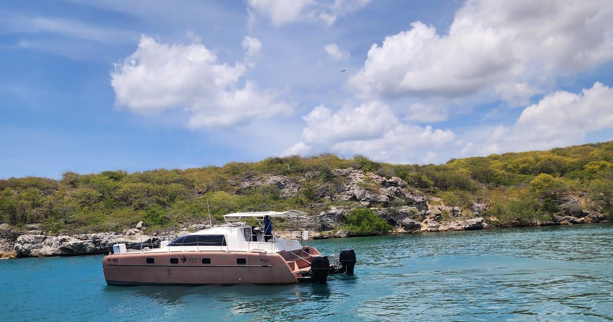 Curaçao: catamarantocht met strandhoppen en snorkelen | GetYourGuide