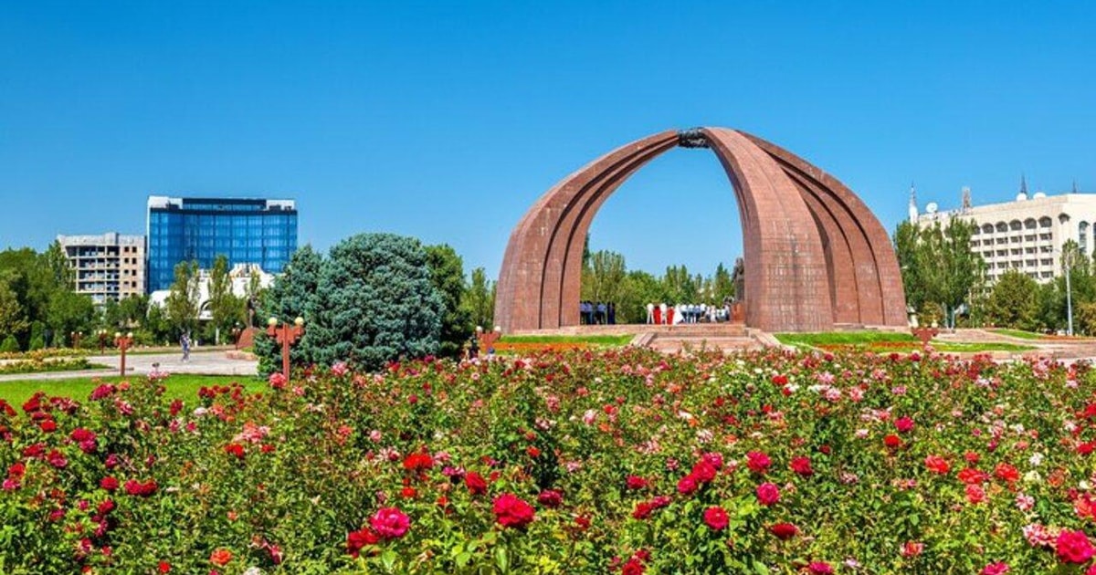 Bishkek: Tour privato a piedi da non perdere | GetYourGuide