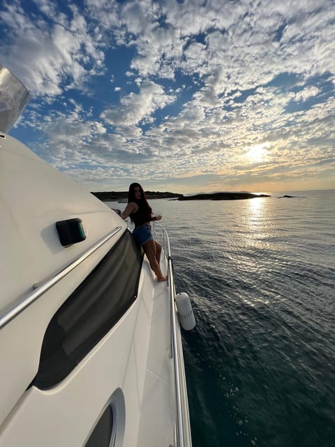 Athenian Riviera Coast to Coast Premium Cruise with Lunch | GetYourGuide