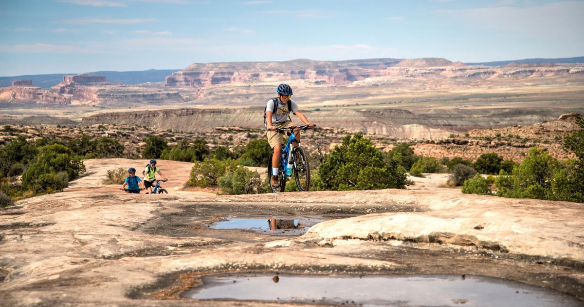 Moab: E-mountainbike halve dag tour | GetYourGuide