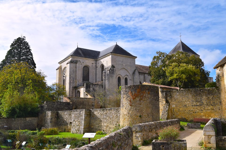Poitiers and its region : Highlights Tour with a Driver | GetYourGuide