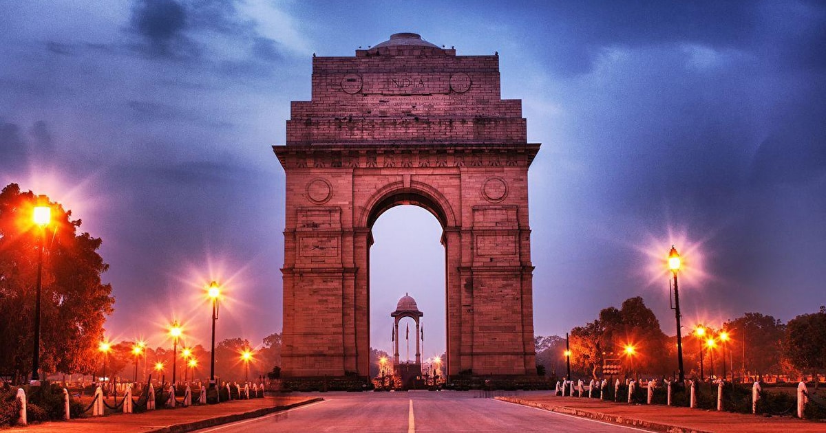 Delhi : Private Delhi Evening(Night) Tour by Car - 4 hours | GetYourGuide