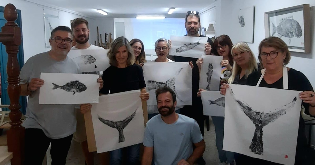 Tarifa: Art Gyotaku experience fish printing Workshop | GetYourGuide