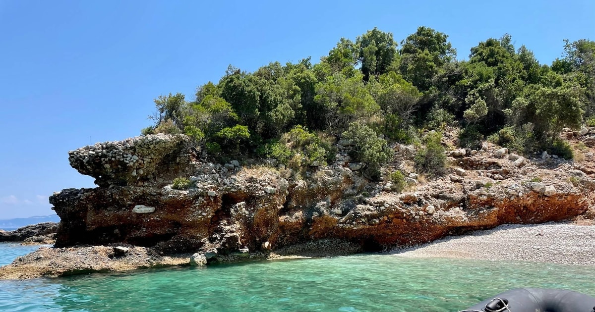 Tour in motoscafo dell'isola di Sazan a Valona | GetYourGuide