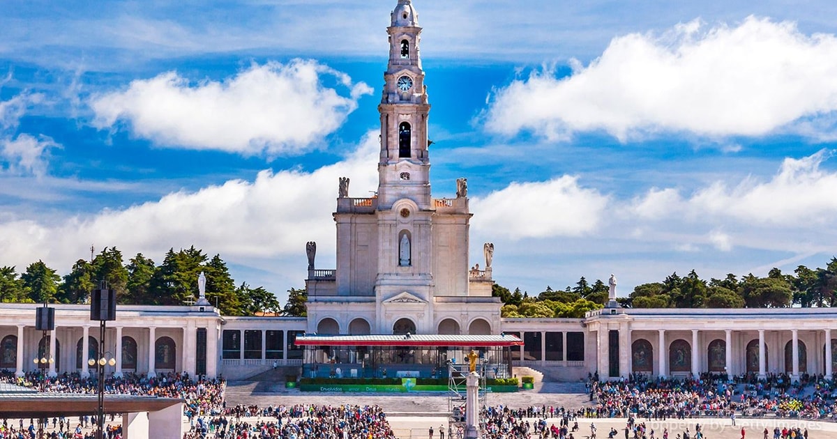 Tour di mezza giornata della Città Santa di Fátima | GetYourGuide