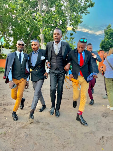 Congo Brazzaville: Sapeurs performance guidet tur | GetYourGuide