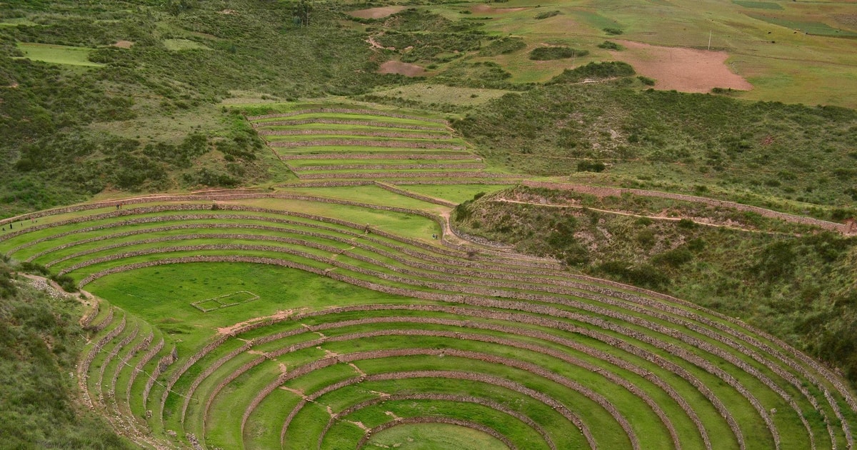 Maras Moray Cusco Perú: tour de medio día y picnic con llamas ...