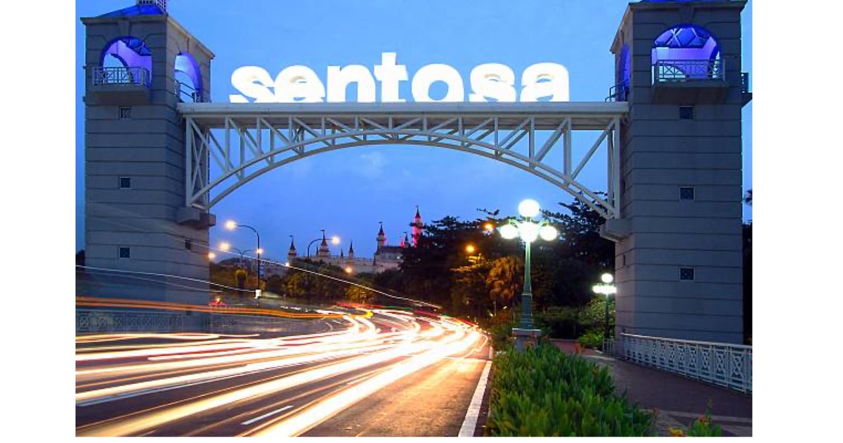 Singapore: Sentosa Light and Sound Car Tour | GetYourGuide