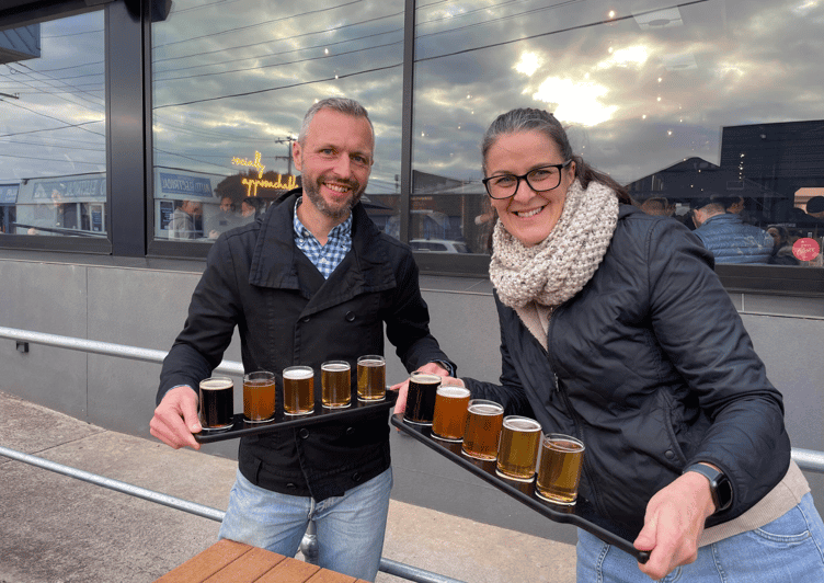 Visita a la cervecería y destilería Bayside Hop On Hop Off - Naranja ...