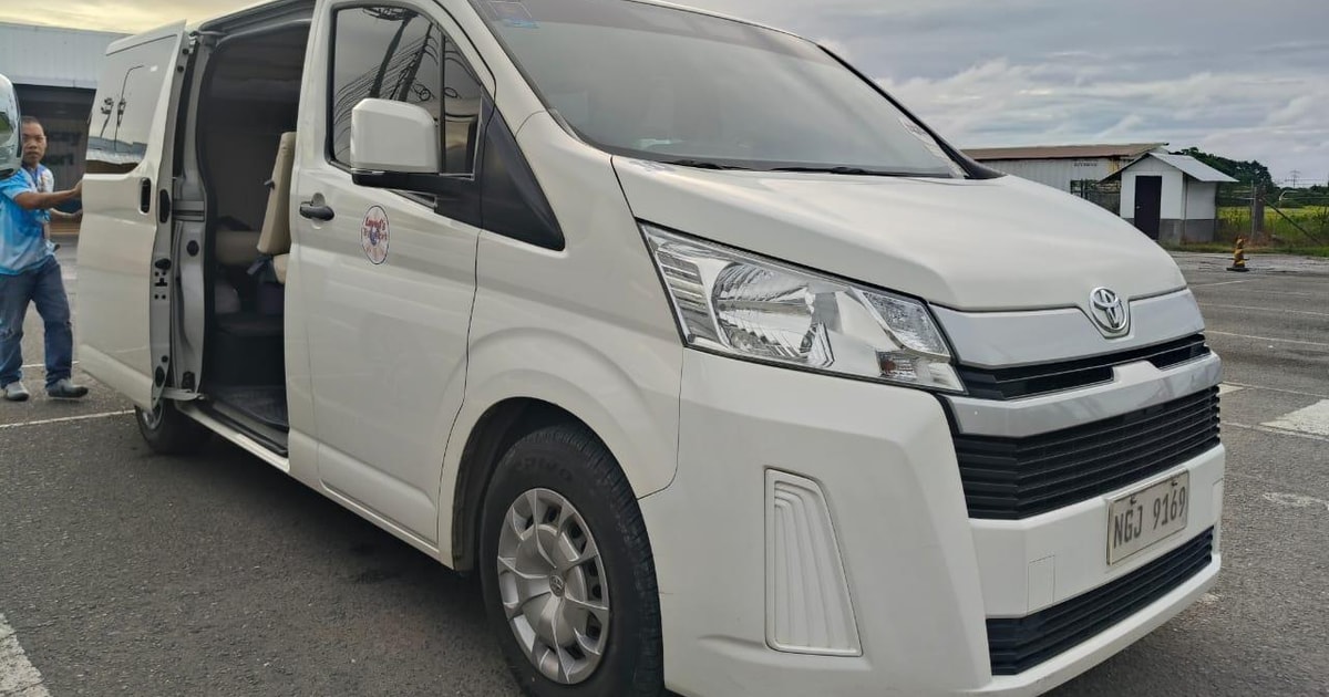 Caticlan: 1-Way or Roundtrip Airport Transfer to Boracay | GetYourGuide