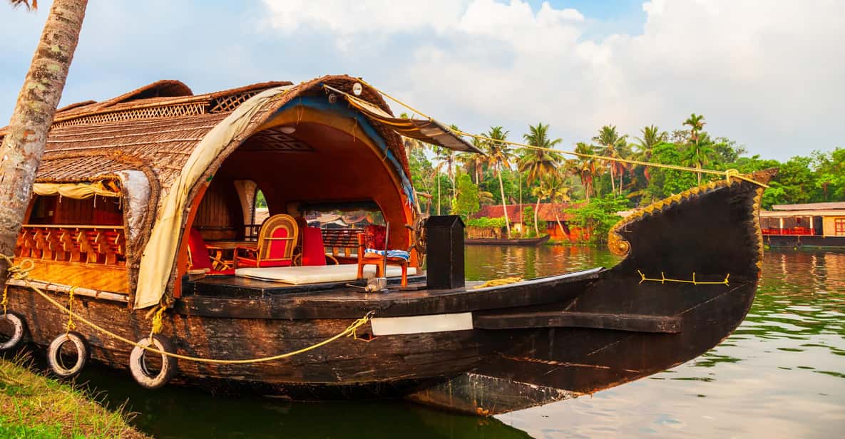 Kochi: 1 Nacht Alappuzha Backwaters House Boat Cruise Tour | GetYourGuide