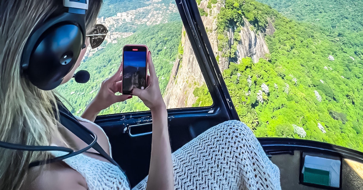 Rio de Janeiro: Helicopter Flight Christ the Redeemer 30 min | GetYourGuide