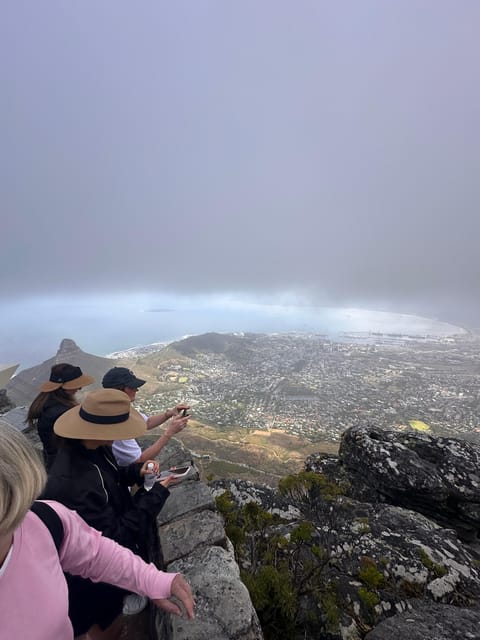Privat heldagstur till Robben Island och Taffelberget | GetYourGuide