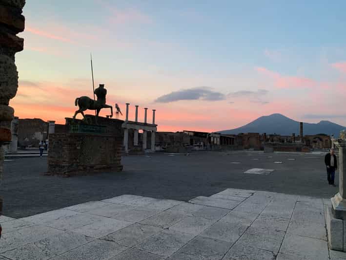 Pompeii: private tour in neapolitan language | GetYourGuide