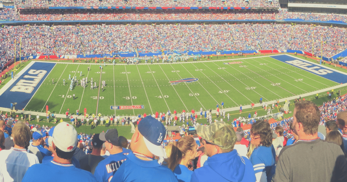 Buffalo : Match de football des Buffalo Bills au Highmark Stadium ...