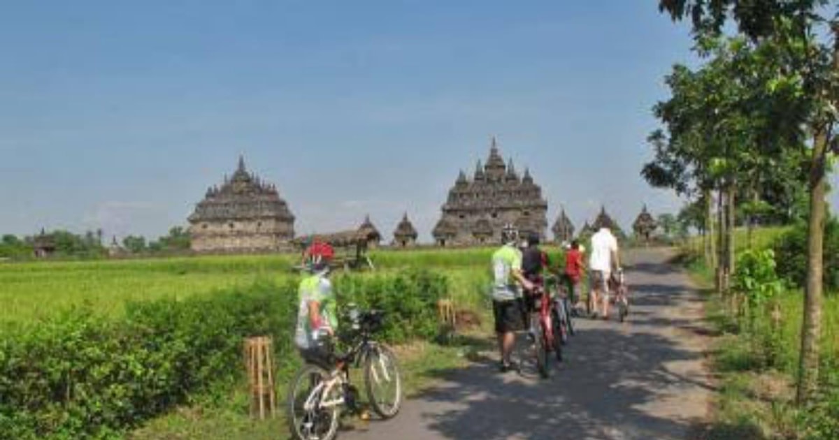 YOGYAKARTA; CYCLING IN PRAMBANAN VILLAGE & PRAMBANAN TEMPLE | GetYourGuide