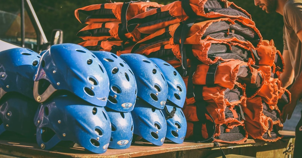 Split/Omiš: Golden River Canoe Safari | GetYourGuide