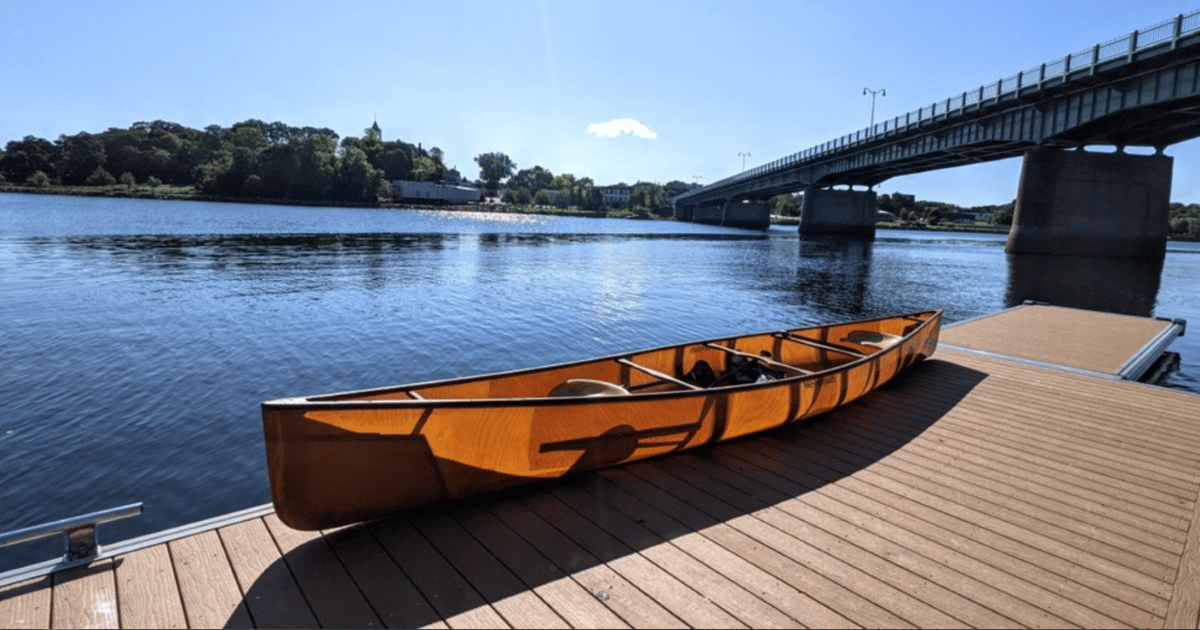 Maine: Kenduskeag Stream Canoe Guided Tour | GetYourGuide
