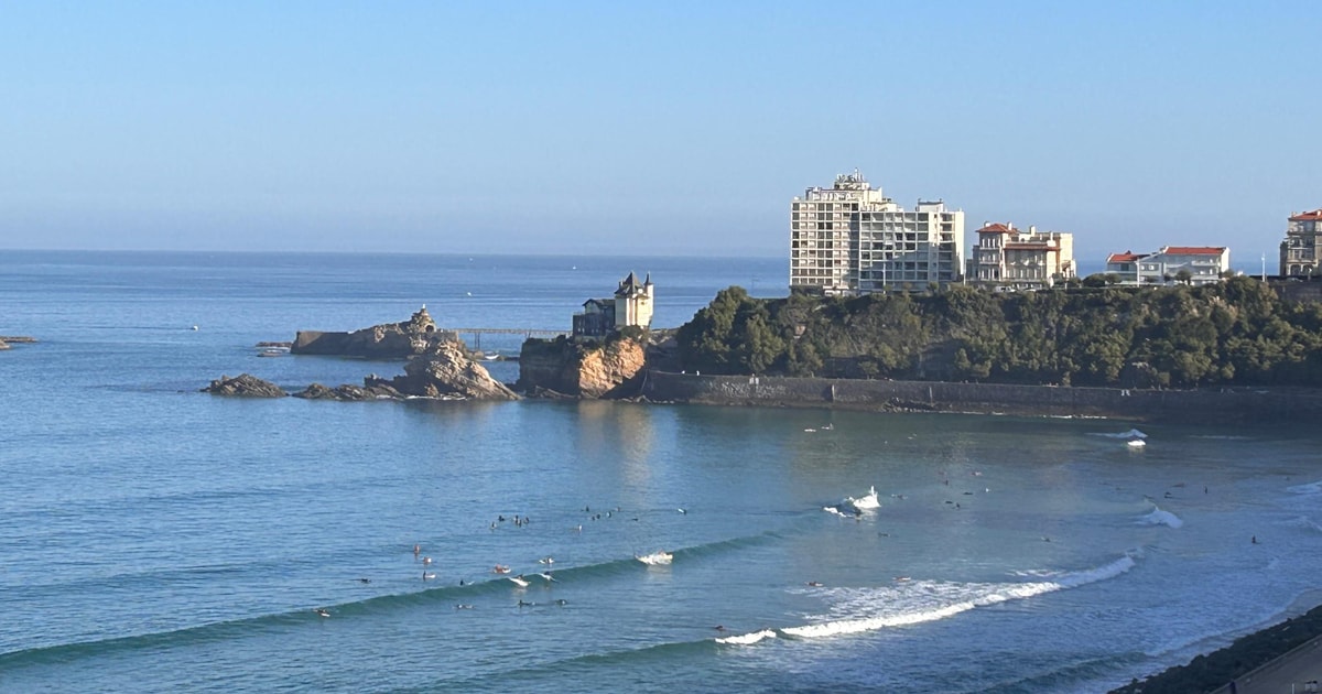 San Sebastian: Private Half-Day Excursion in Biarritz | GetYourGuide