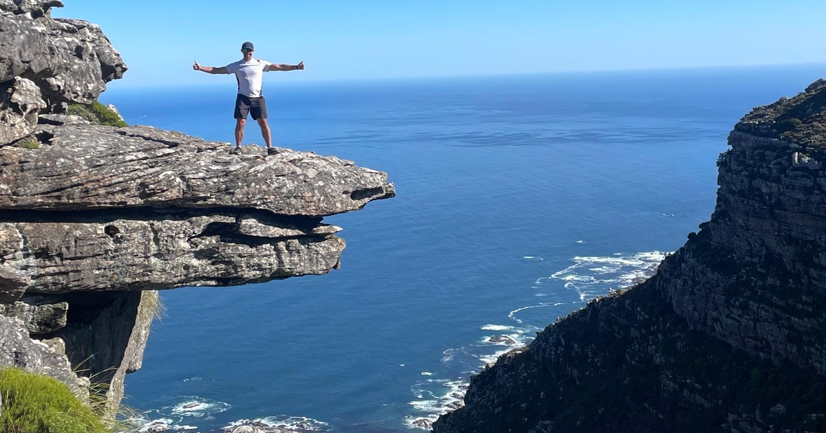 South Africa: Hike up the Iconic Table Mountain | GetYourGuide