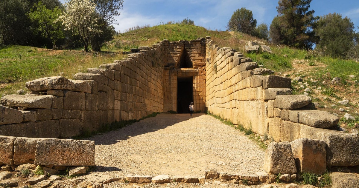 Tour privato di Micene con guida autorizzata e biglietti | GetYourGuide