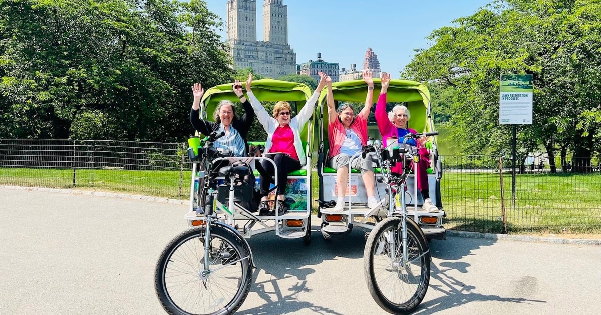 NYC: Visita en bicitaxi a los lugares de rodaje de Elfo y Solo en Casa ...