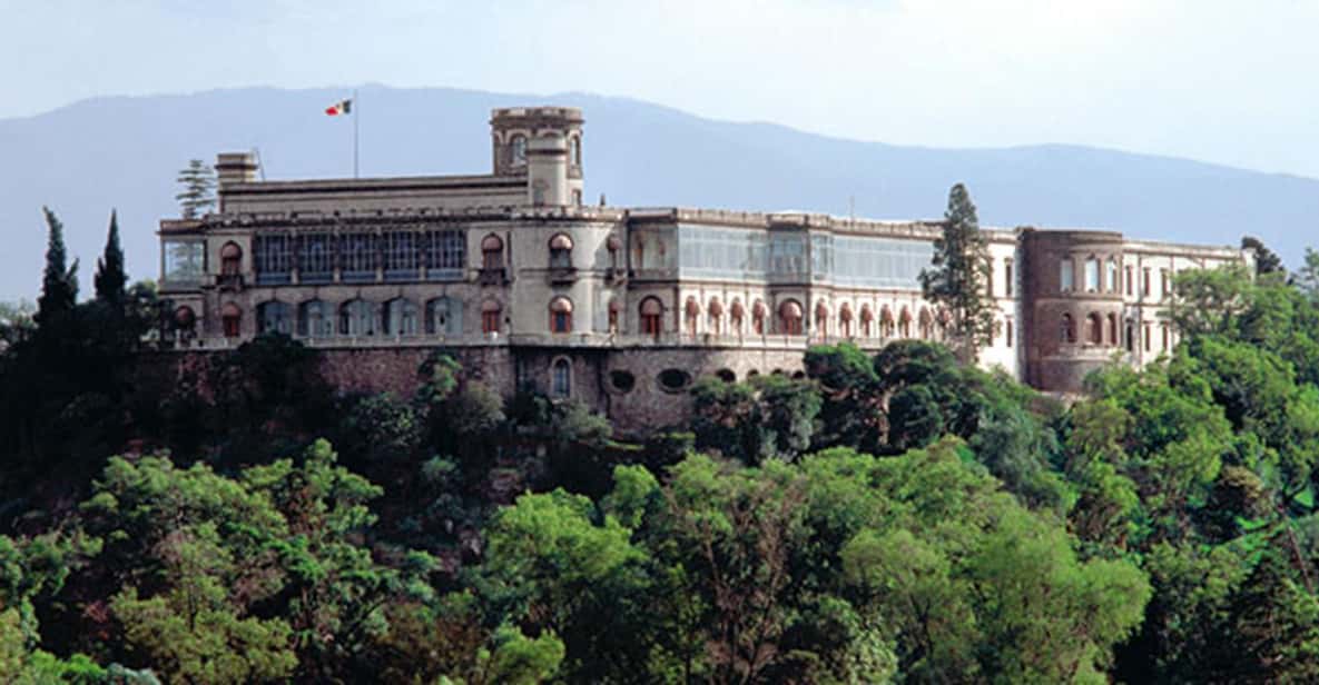 Mexico City: guía privado por el castillo de Chapultepec | GetYourGuide