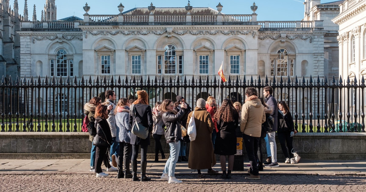 Cambridge: English Local Guided Walking Tour | GetYourGuide