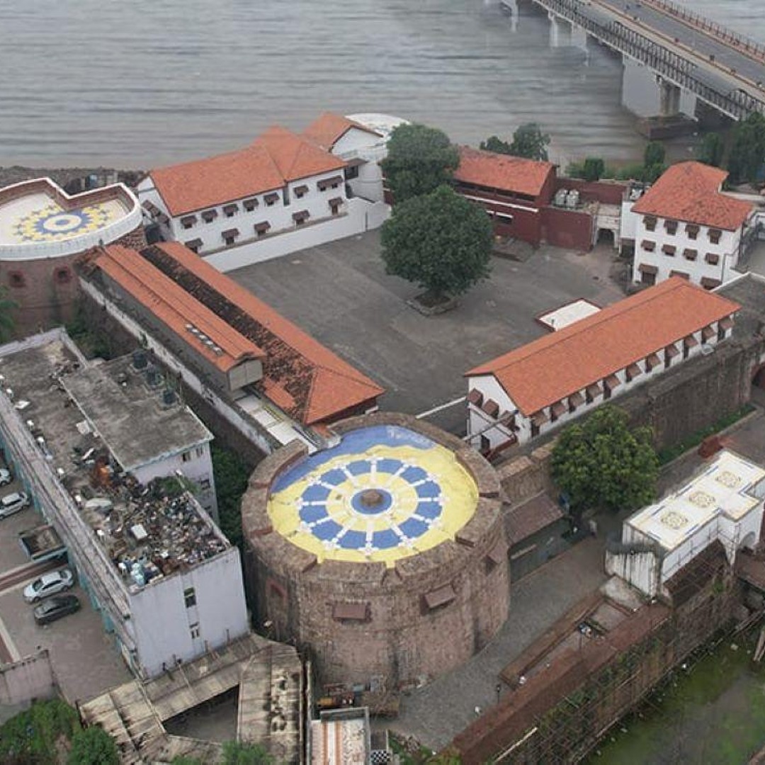 Surat: 1-Day Cultural and Historical Sightseeing Tour | GetYourGuide