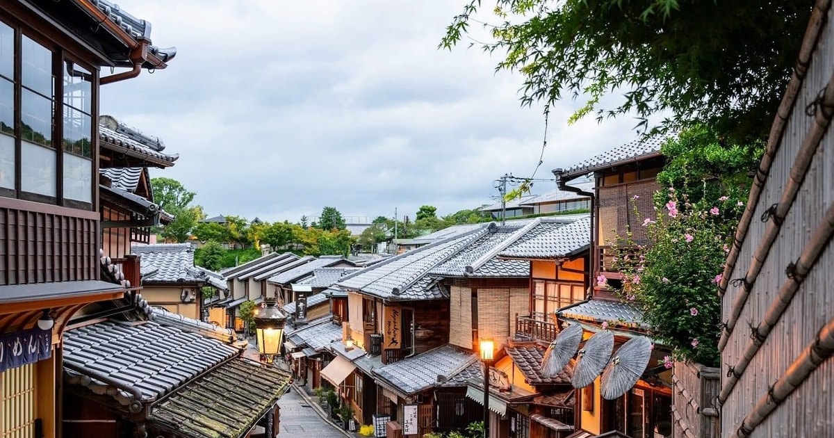 Kyoto Private tour with car from Osaka/ Kyoto | GetYourGuide