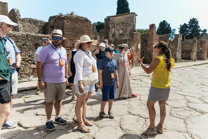 From Rome: Pompeii and Mt. Vesuvius Volcano Full-Day Trip | GetYourGuide From Rome: Pompeii and Mt. Vesuvius Volcano Full-Day Trip | GetYourGuide