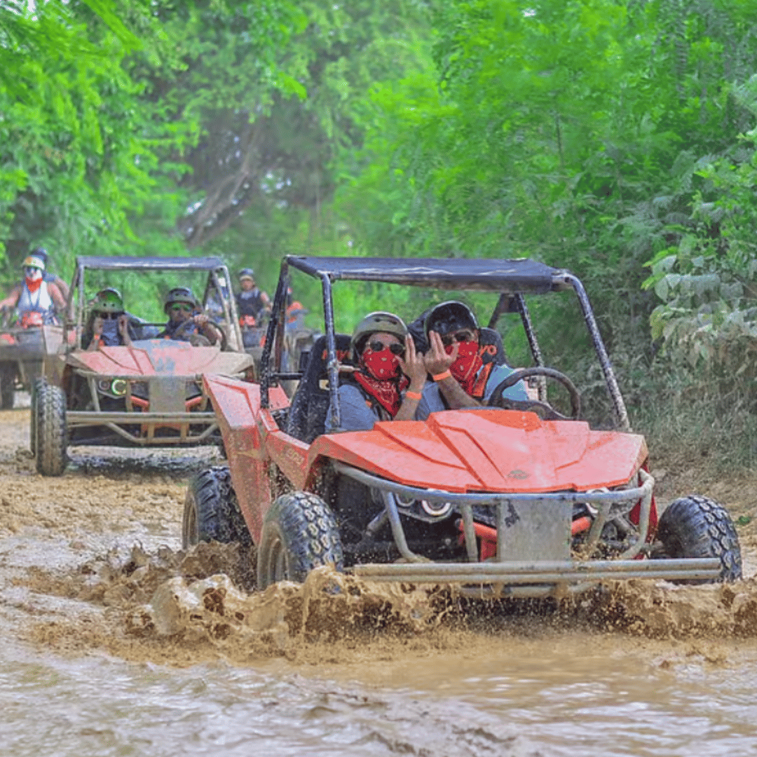 Tour in buggy e ATV a Punta Cana: grotta, spiaggia di Macao, pick-up ...