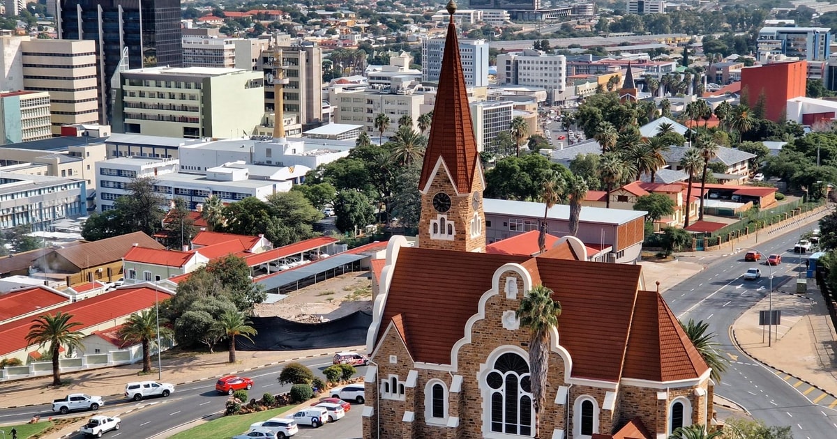 Tour de la ciudad de Windhoek Namibia | GetYourGuide