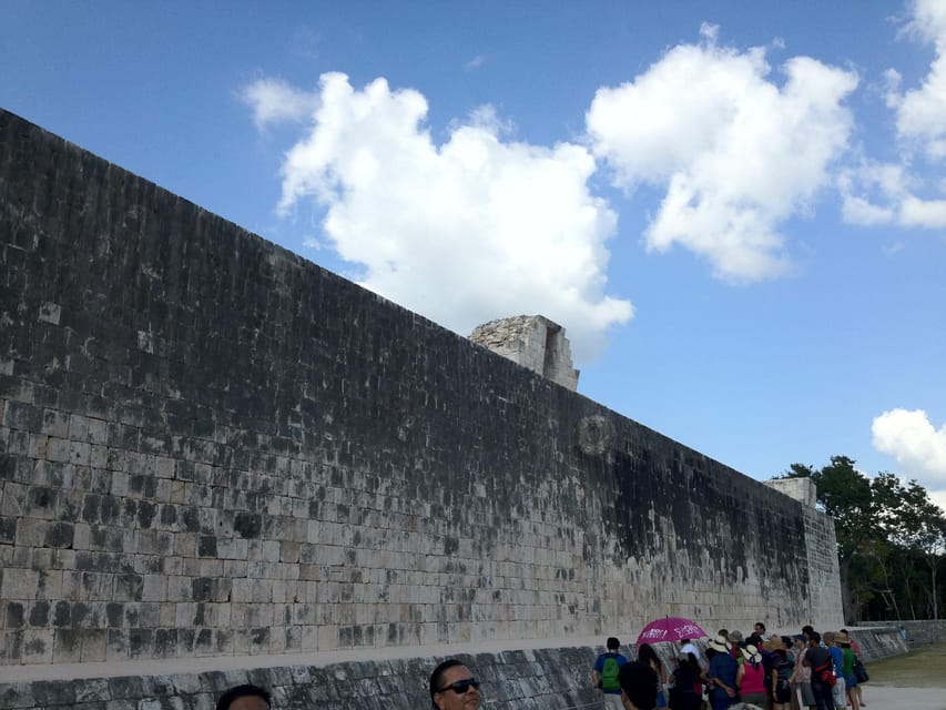 Excursión de un día a Chichén Itzá Cenotes Ik Kil y Suytun Valladolid ...