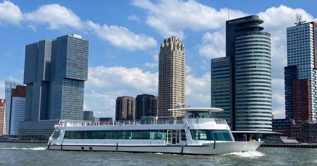 Rotterdam: 2,5 uur durende Leckers-boottocht en buffet | GetYourGuide