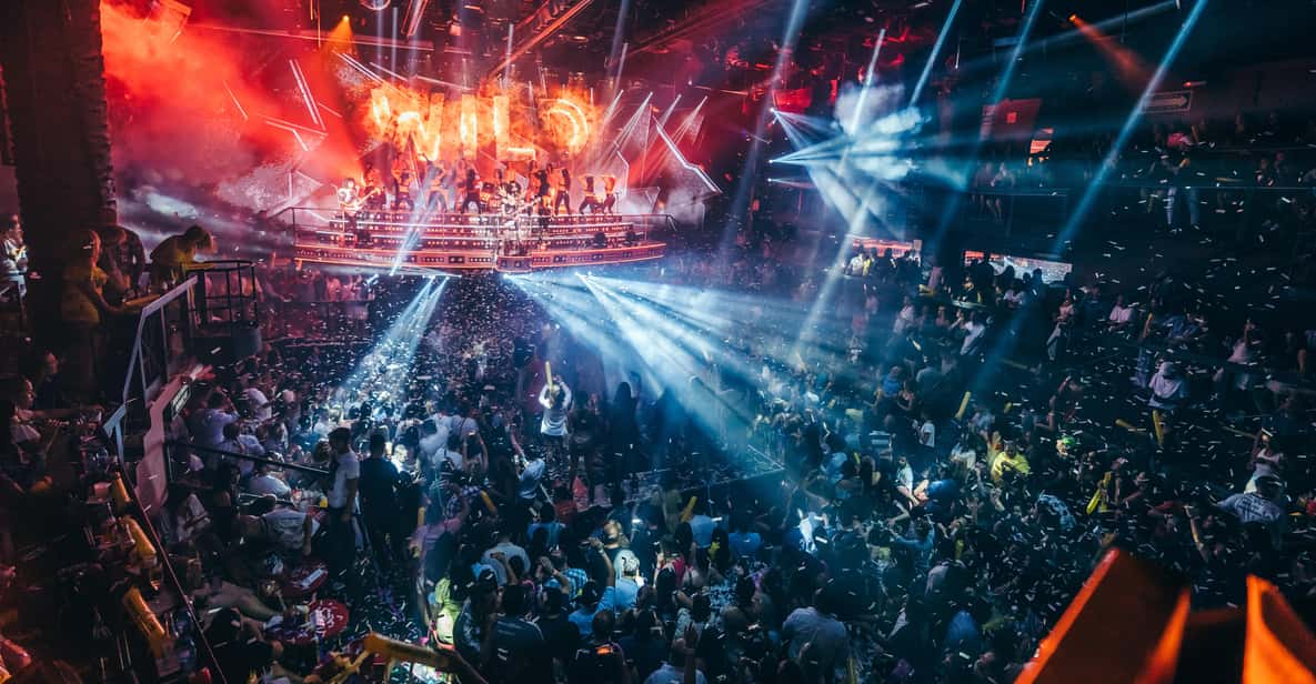 Cancun: New Year's Eve Coco Bongo with Open Bar | GetYourGuide