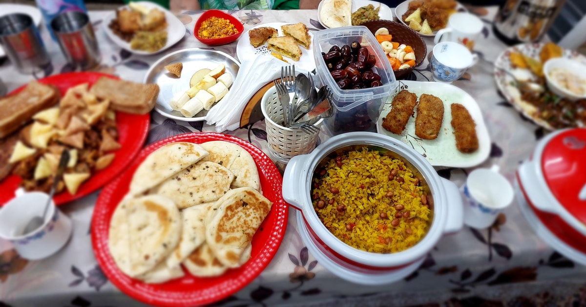 Agra: Cooking Classes and much more with a Local Family Home | GetYourGuide