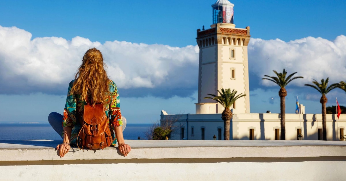 Marrakech: 7-daagse reis naar Tanger via Chefchaouen & de woestijn ...