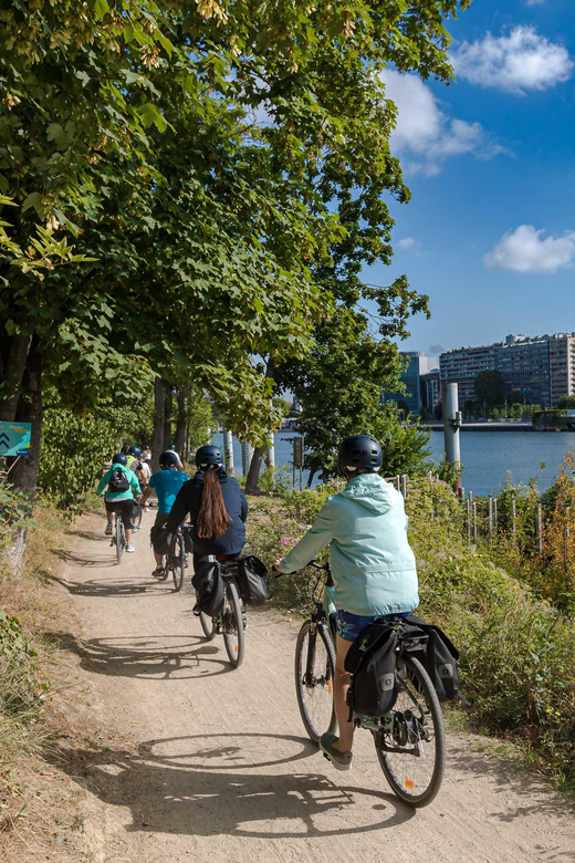 Paris: Versailles Palace and Queen Hamlet E-Bike Tour | GetYourGuide