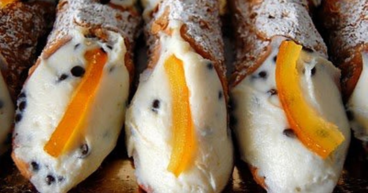 Taormina: Cannolo Making | GetYourGuide