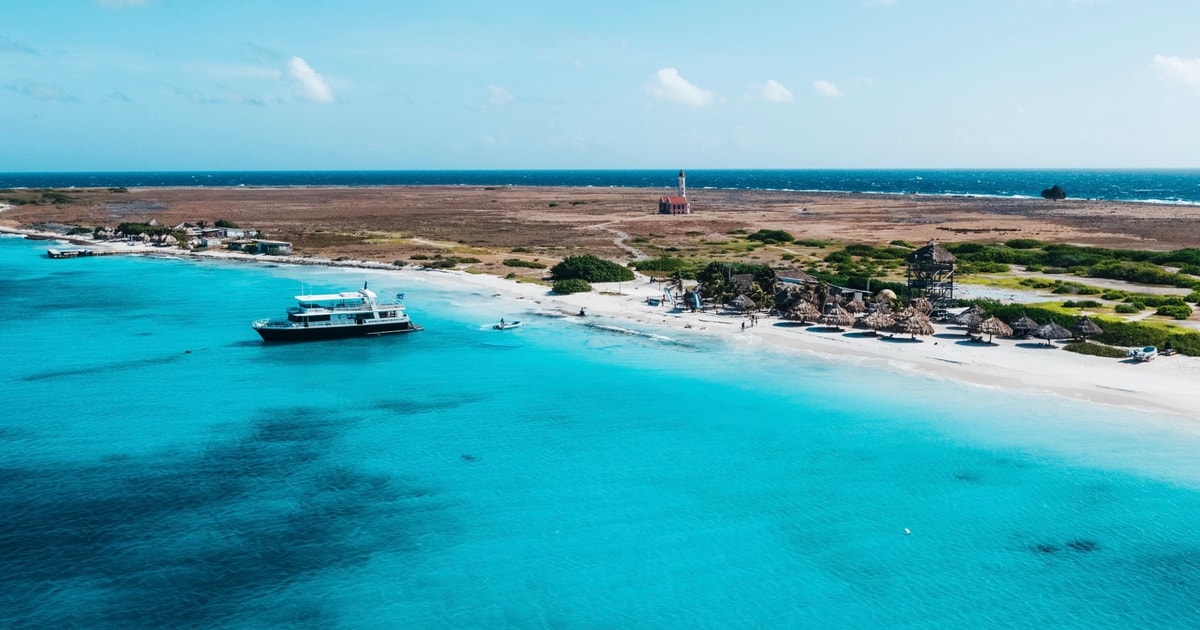 Klein Curaçao: Full Day Boat Trip | GetYourGuide
